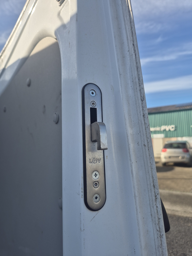 Van Locks | Cuddihy Window & Door Services